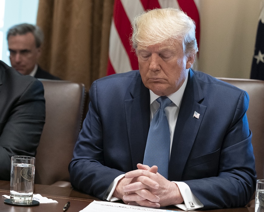 Trump Is Praying To God For The First Time In His Life To Save The ...